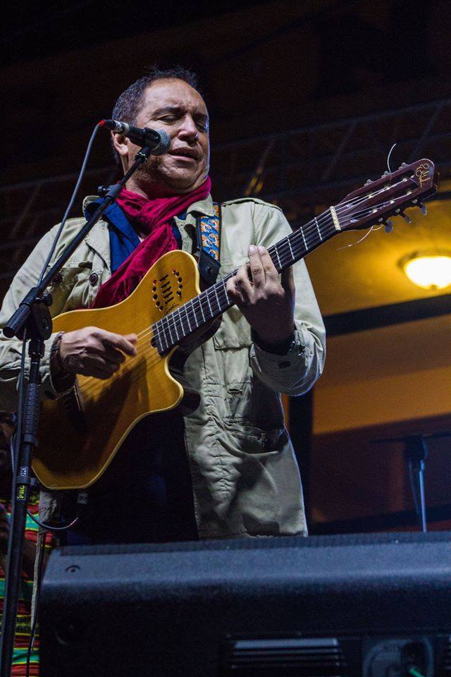 Guillermo Anderson: Dos años de la partida del gran cantautor hondureño
