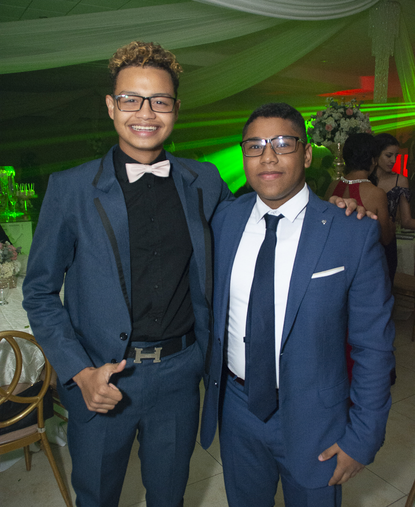 Valeria Suhey Rodríguez Guzmán celebra sus quince años en el Copantl