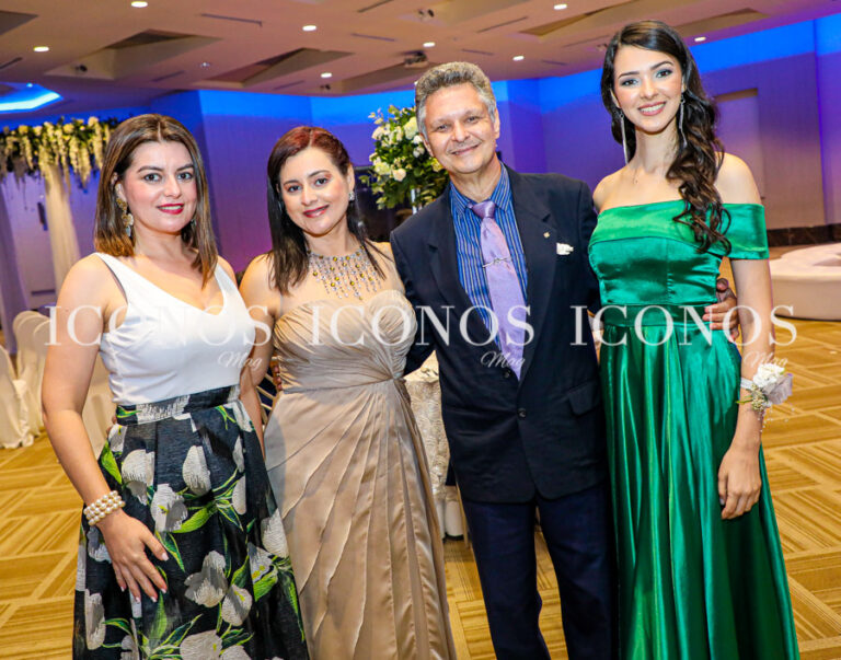 Ivis Turcios y Jorge Alberto Morel se casan en San Pedro Sula, Honduras