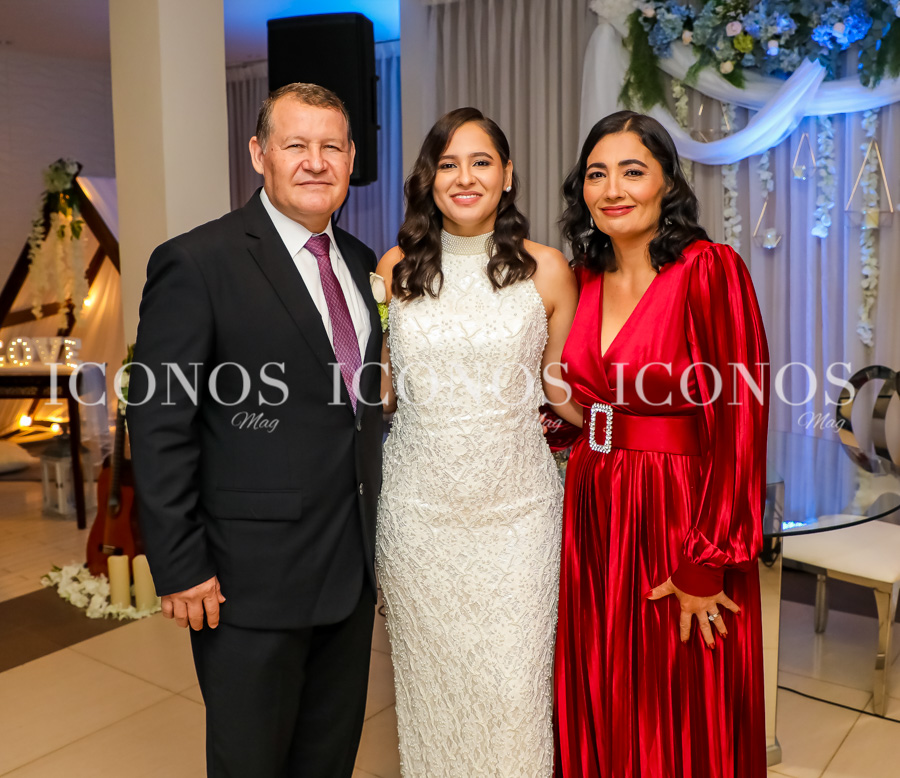 Gissel Penman y Rubén Wilson Alvarado se casan en Honduras