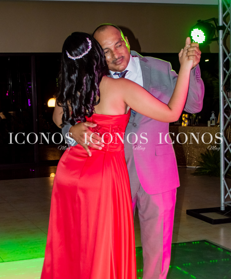 Stephanie María Dubón Dubón cumple años en San Pedro Sula, Honduras