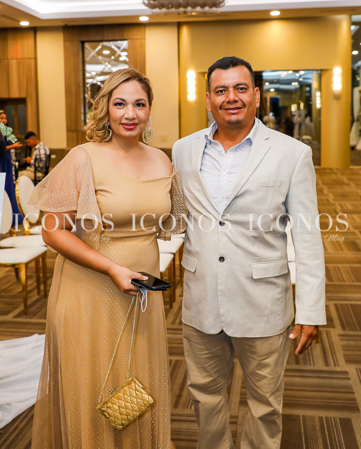 Nodis Núñez y Luis Antonio Meléndez se casan en Honduras