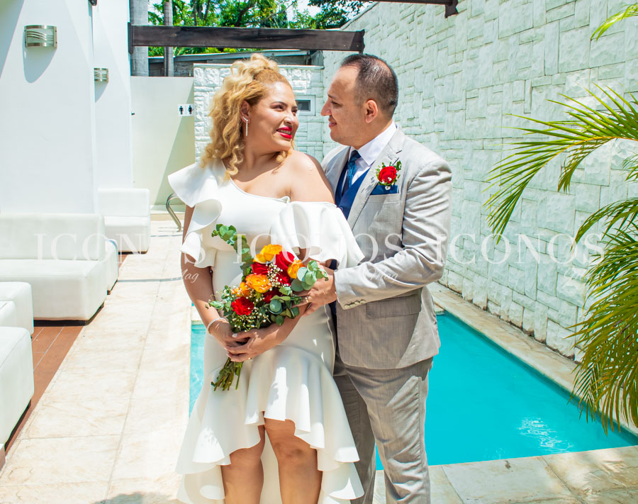 Daniela Dole y Luis Diego Chacón se casan en San Pedro Sula, Honduras