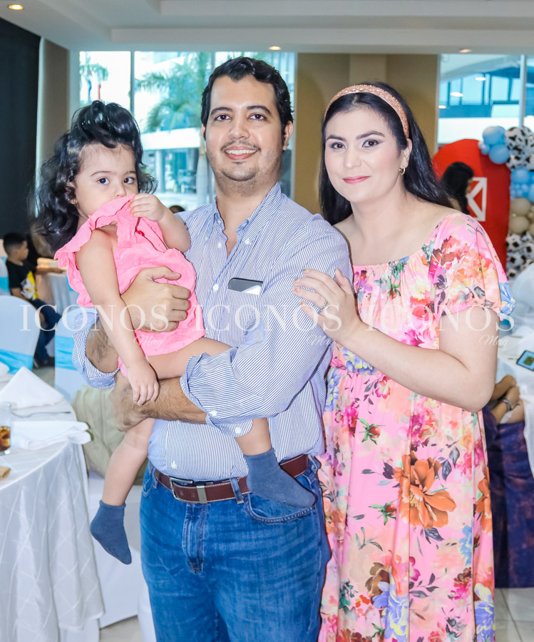 Triple bautizo: David Fajardo Emilio Muñoz y Liam Fonseca en Honduras