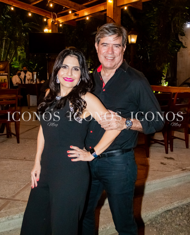 Micha Schmidt es agasajado por su cumpleaños en San Pedro Sula