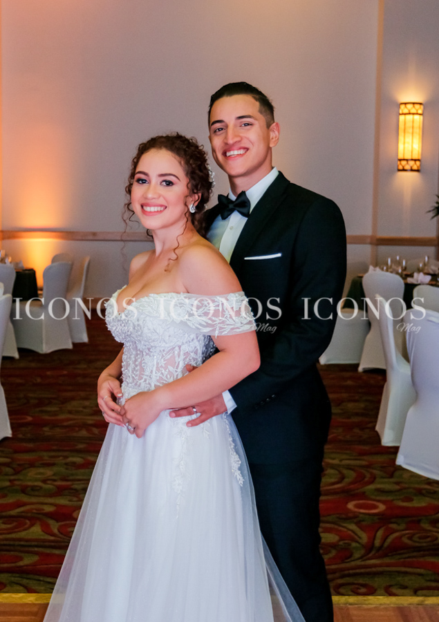 Ana Raquel Contreras y Óscar Baide celebran su boda, Honduras