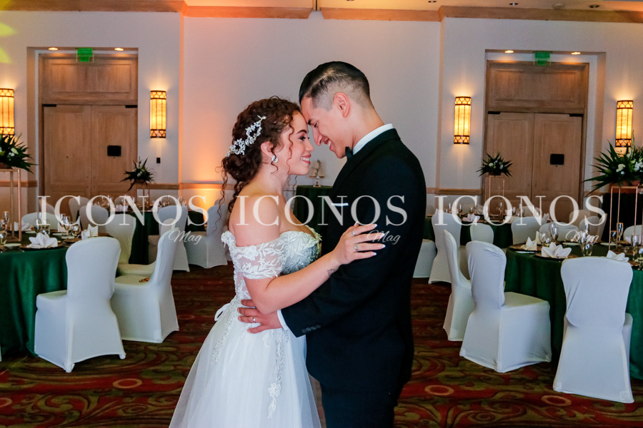 Ana Raquel Contreras y Óscar Baide celebran su boda, Honduras