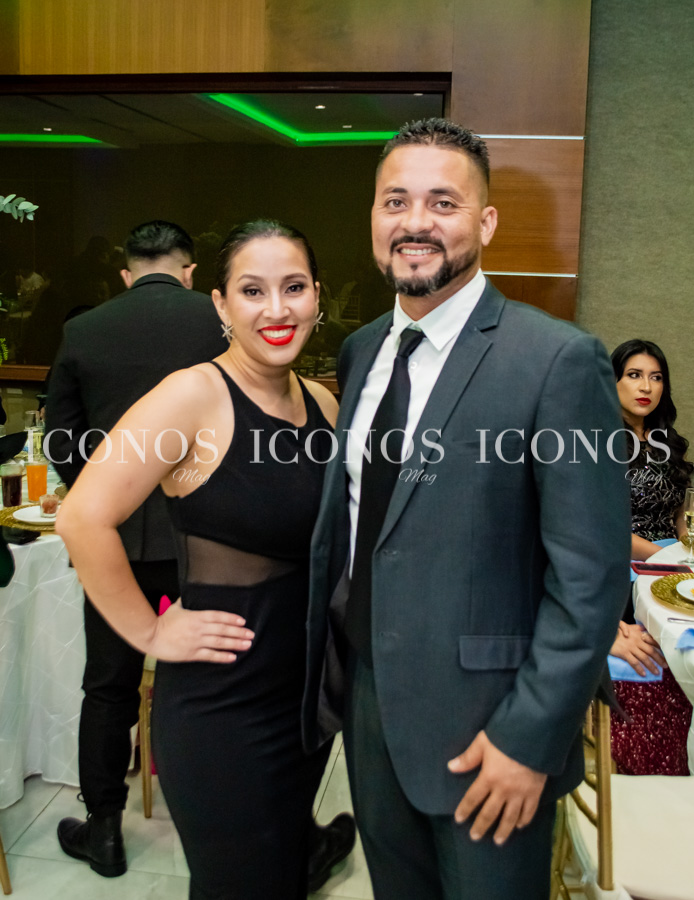 Lizbeth Castillo y Salomón Ochoa celebran su boda en San Pedro Sula