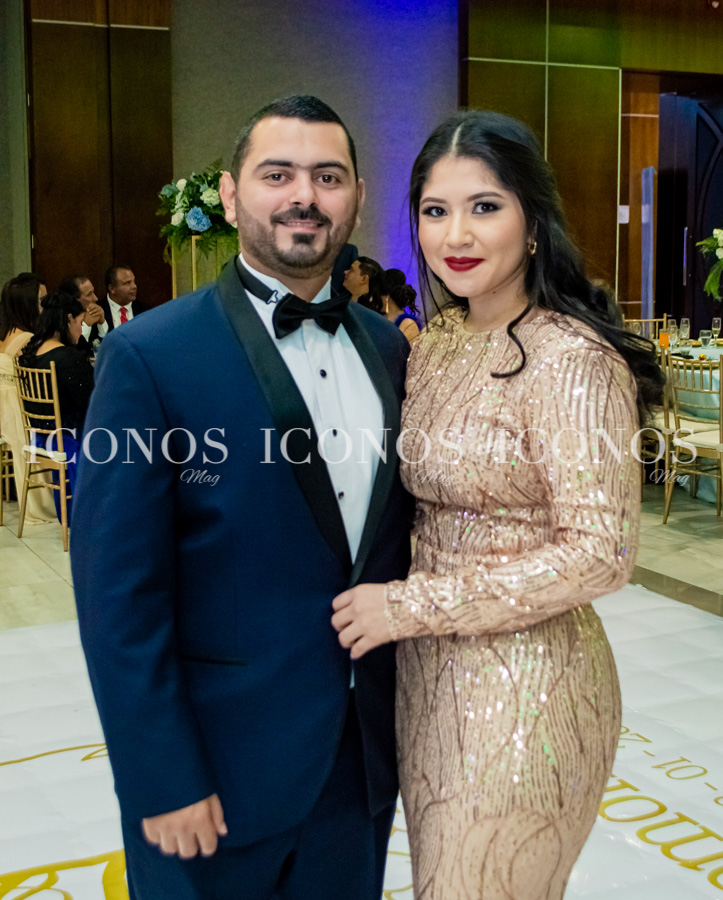 Lizbeth Castillo y Salomón Ochoa celebran su boda en San Pedro Sula