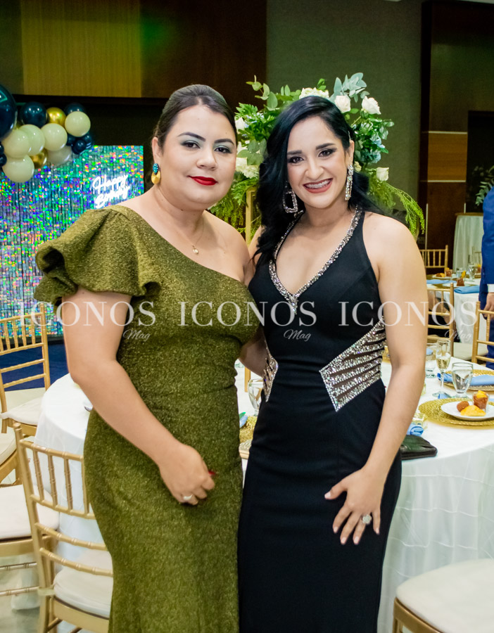 Lizbeth Castillo y Salomón Ochoa celebran su boda en San Pedro Sula