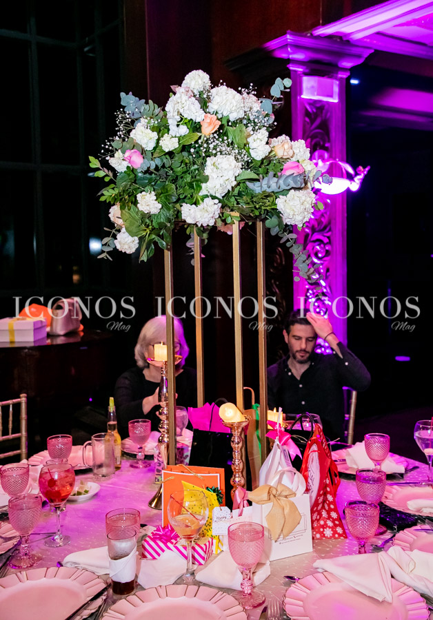 Vianka Tábora de Fiallos celebra sus cinco décadas en Honduras