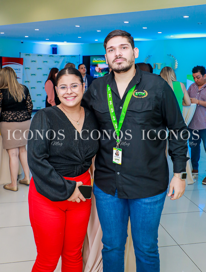 Firma convenio UTH Honduras y Zero Variance en San Pedro Sula