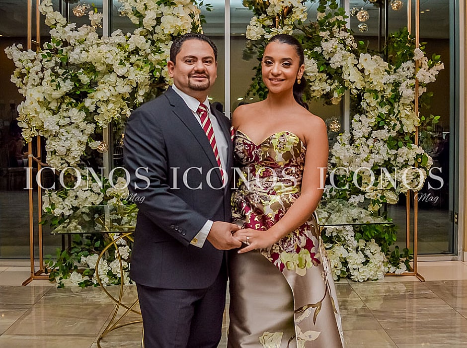Diana Gabriela López y José Espinal: boda civil en Honduras