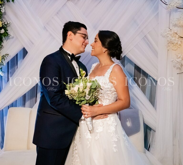 Mónica Bennett Panting y Jacobo Gómez Mejía: boda Honduras