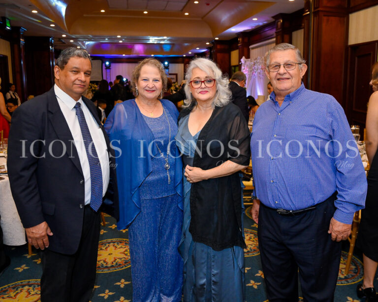 Sandra Jeannette García Avelar y Henry Alexander Illin Panting: boda