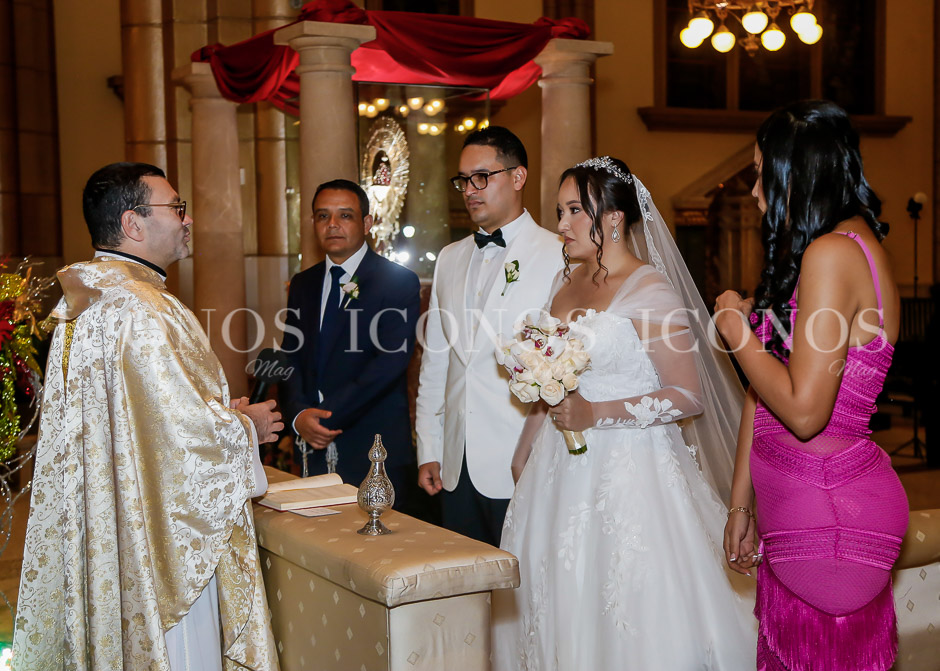 María Daniela Chávez y Alin Asnet Rodríguez: boda en Honduras