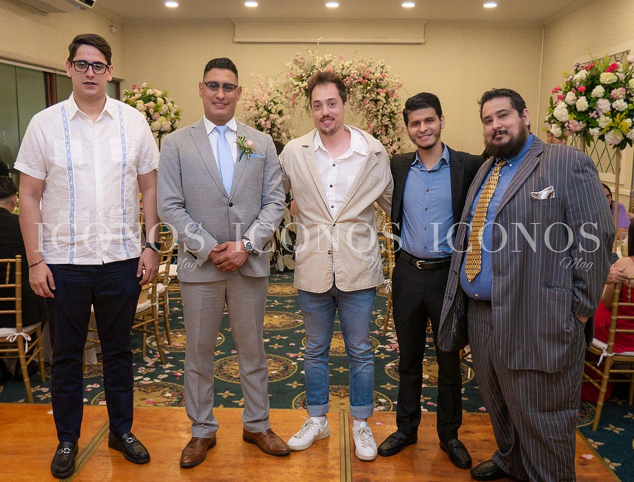 Marcela Estefanía Abujieres y Brandon Ricardo Hill boda Honduras