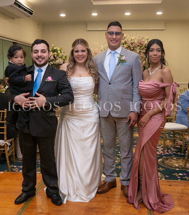 Marcela Estefanía Abujieres y Brandon Ricardo Hill boda Honduras