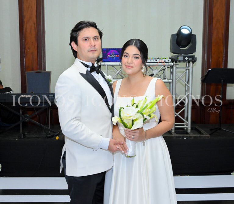 Alba Luz Juárez Callejas y Eduardo Mauricio Díaz Vargas: boda Honduras
