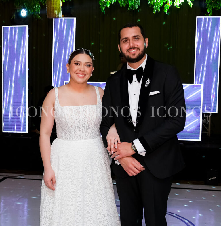Estela María Paz Enamorado y Carlos Enrique Trochez Pinto: boda