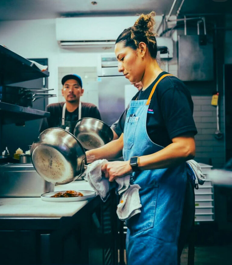 Dafne Mejía: la chef hondureña que triunfa en Estados Unidos