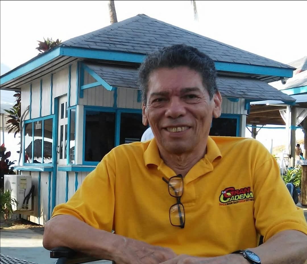 Víctor Ángel Fuentes García: Locutor de La grande de Honduras